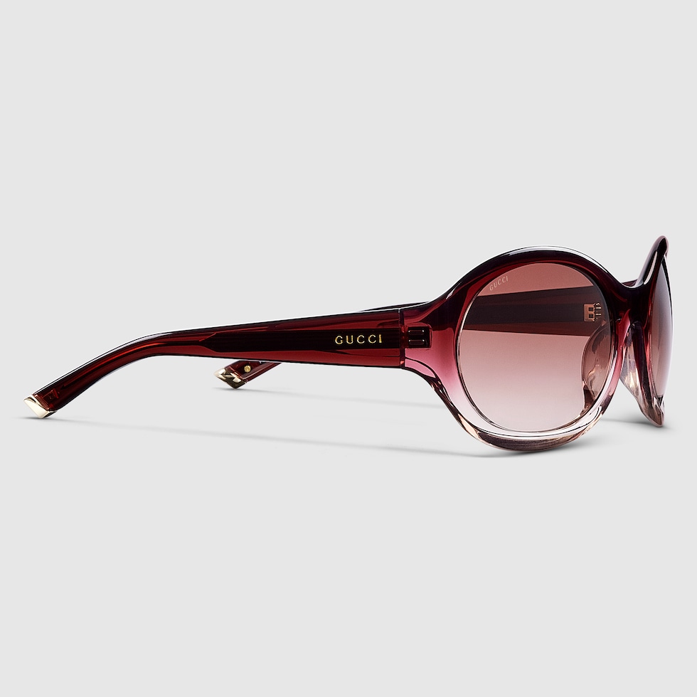Round frame sunglasses in gradient Rosso Ancora red | GUCCI® UK