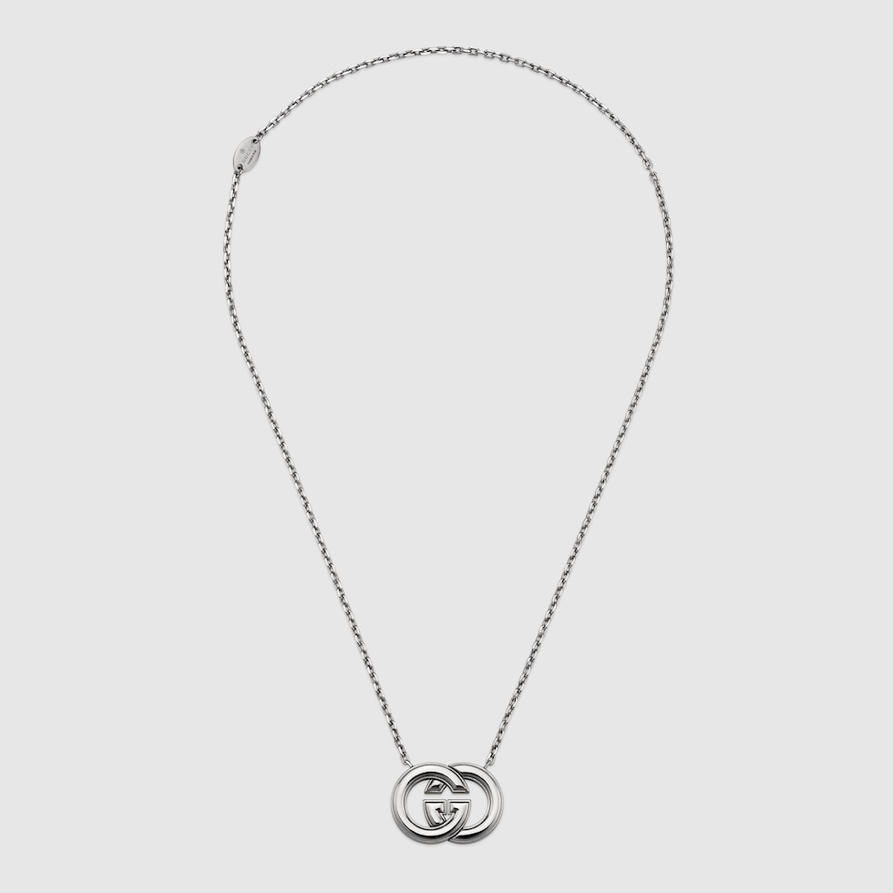 Collier à pendentif Gucci Interlocking en laiton palladié | GUCCI® FR