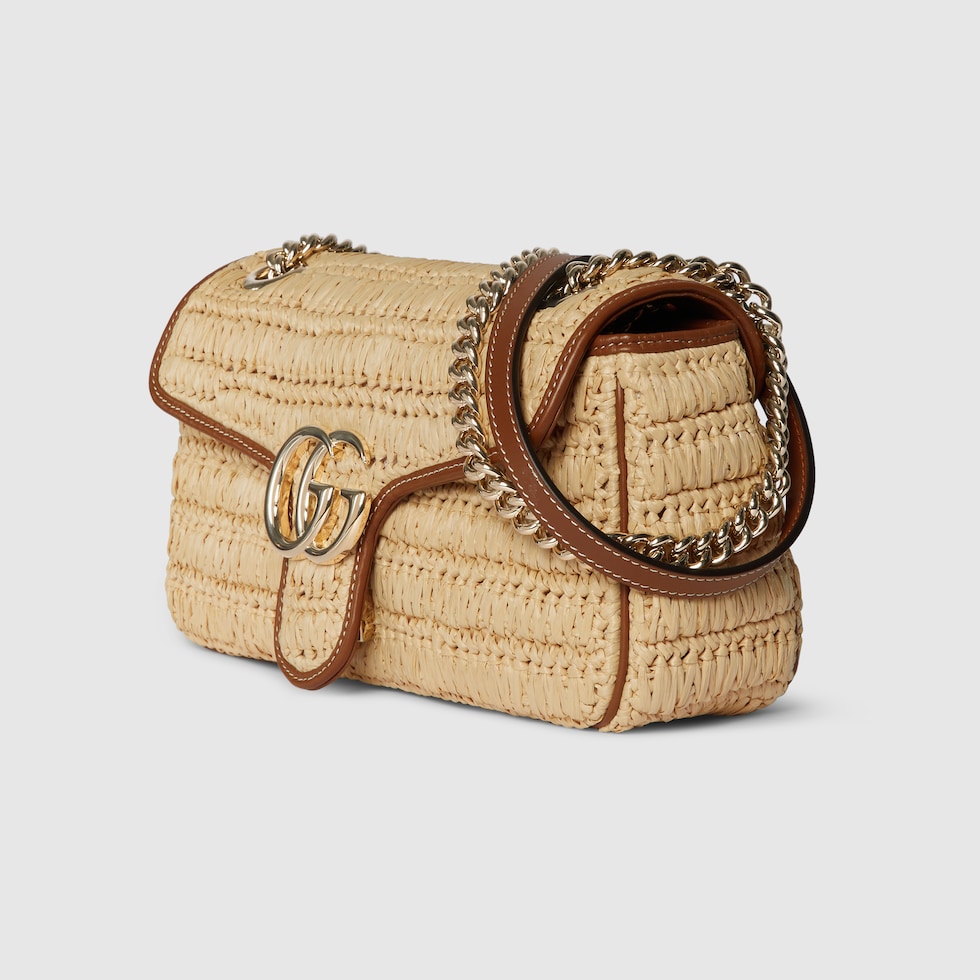 GG Marmont woven medium shoulder bag in natural straw-effect | GUCCI® CA