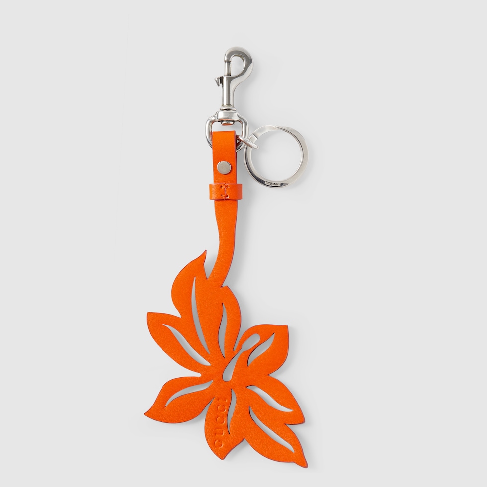 Flower keychain charm in bright orange leather | GUCCI® SG