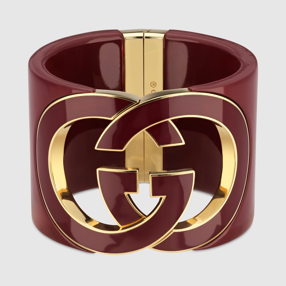 Gucci Interlocking cuff bracelet in Rosso Ancora red resin | GUCCI® US