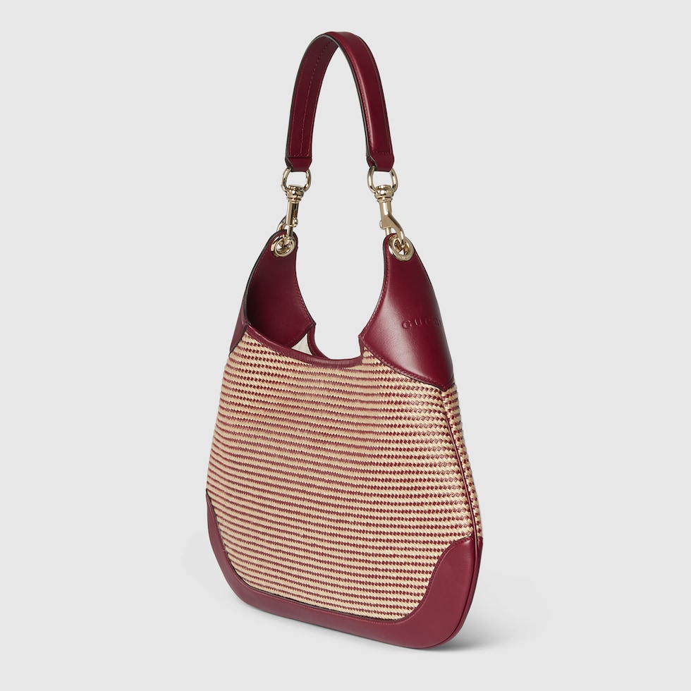 Gucci B medium shoulder bag in Rosso Ancora and natural raffia effect ...