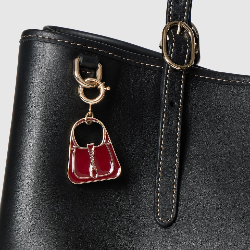 Jackie 1961 bag charm in Rosso Ancora red enamel | GUCCI® FI