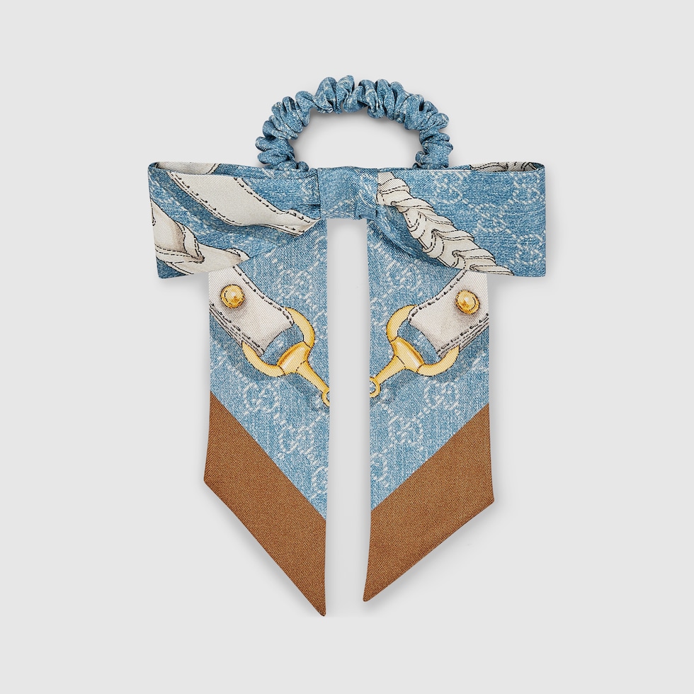 Printed silk twill scrunchie in light blue | GUCCI® BG