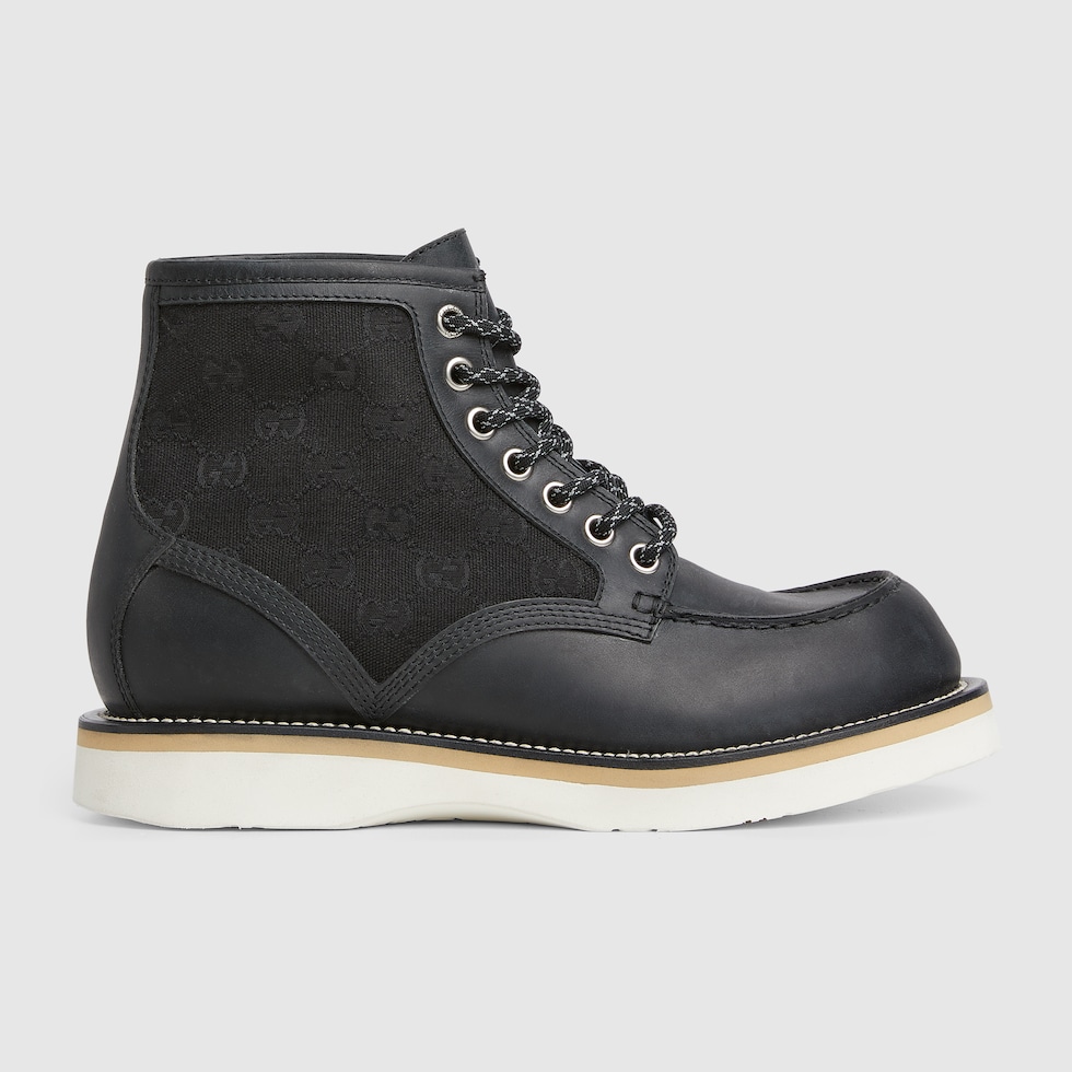 Men's lace-up ankle boot in black leather | GUCCI® DK