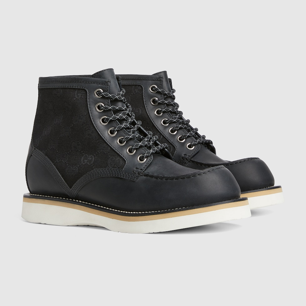 Men's lace-up ankle boot in black leather | GUCCI® IE