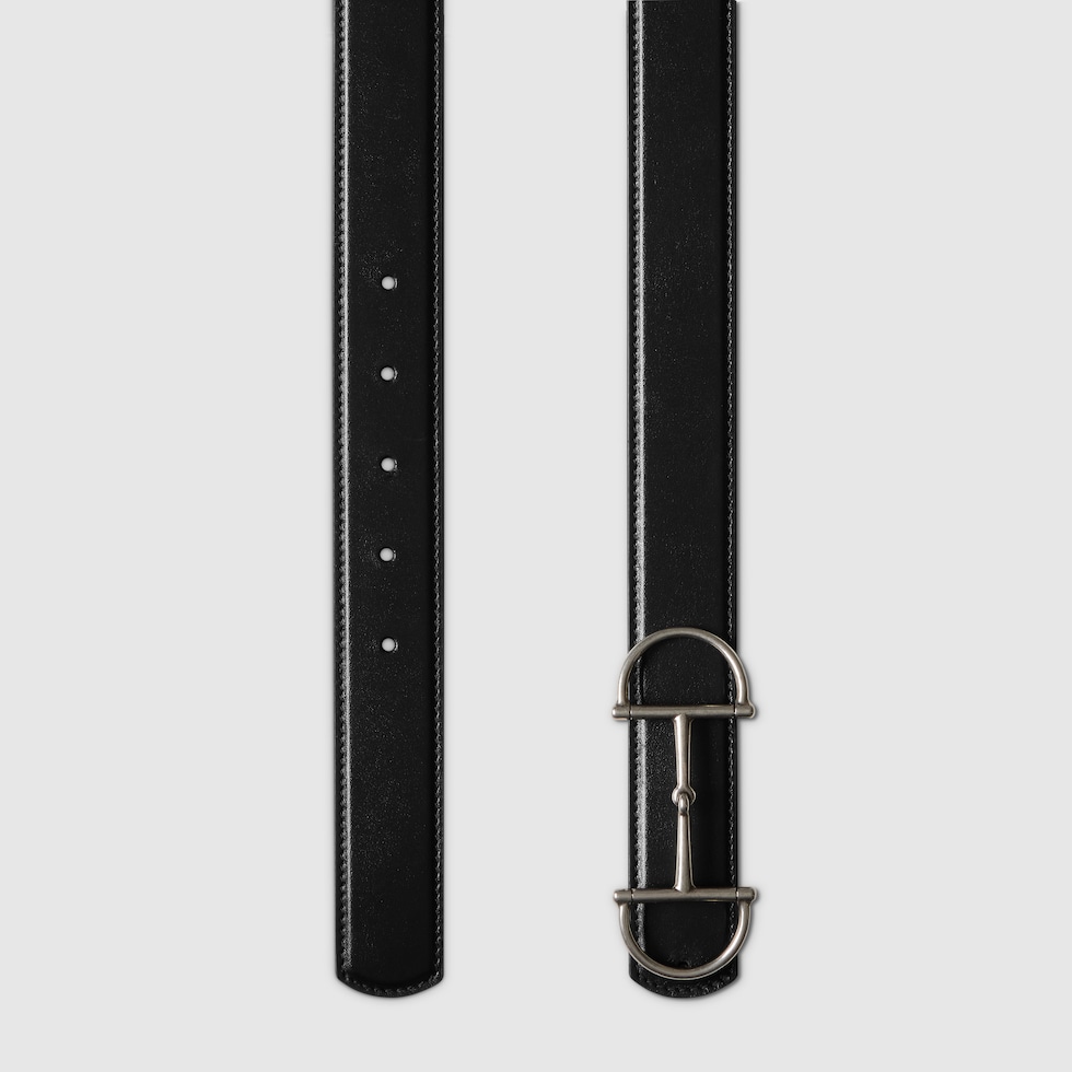 Cinturón reversible de piel con Horsebit en piel negra y gris oscuro ...