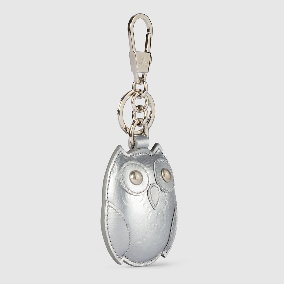 Owl-shaped bag charm in silver patent GG leather | GUCCI® NZ