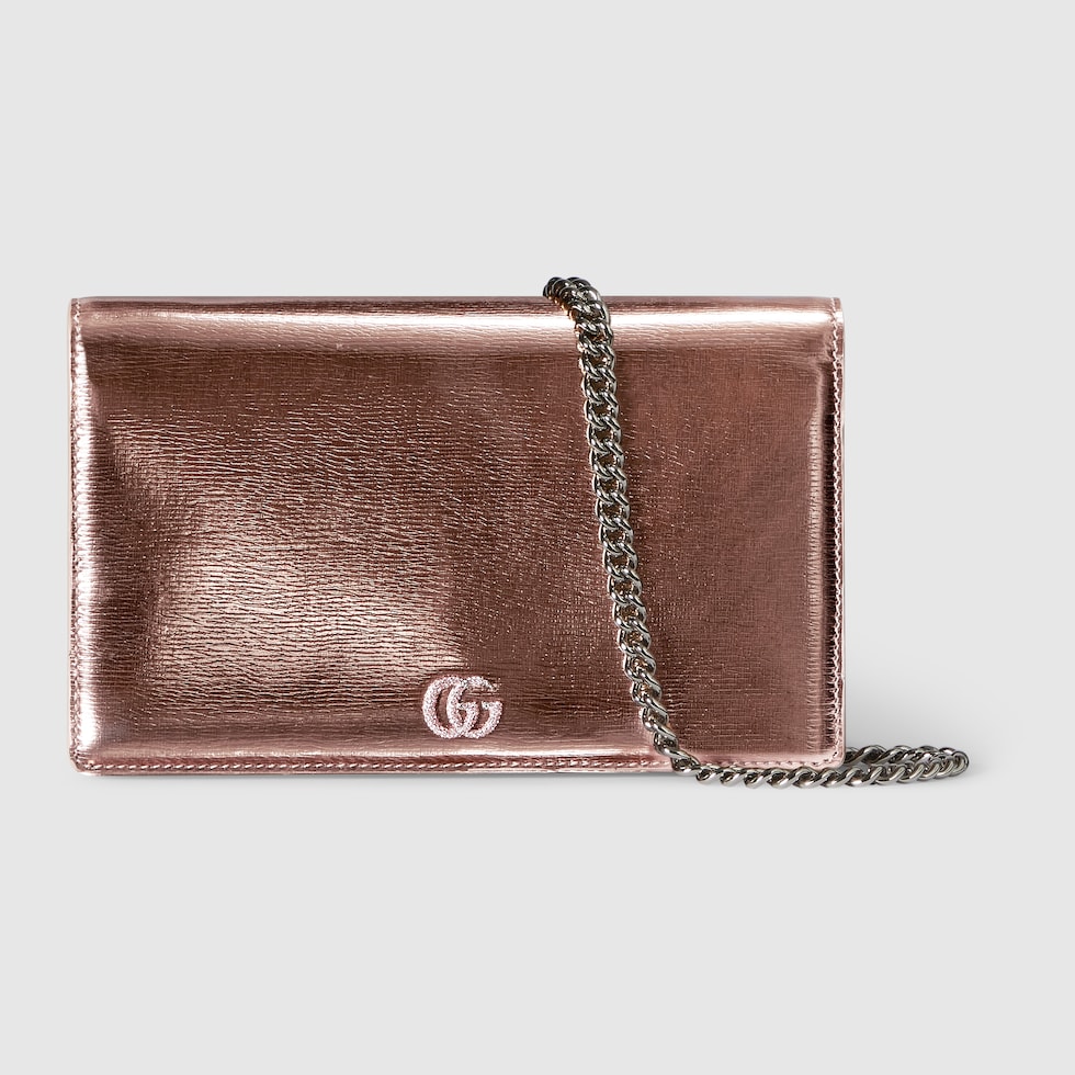 Bi-colour GG Marmont wallet on chain in bronze patent leather | GUCCI® DE