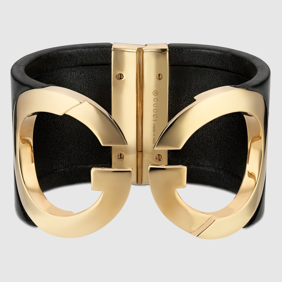 Gucci Interlocking cuff bracelet in black leather | GUCCI® US