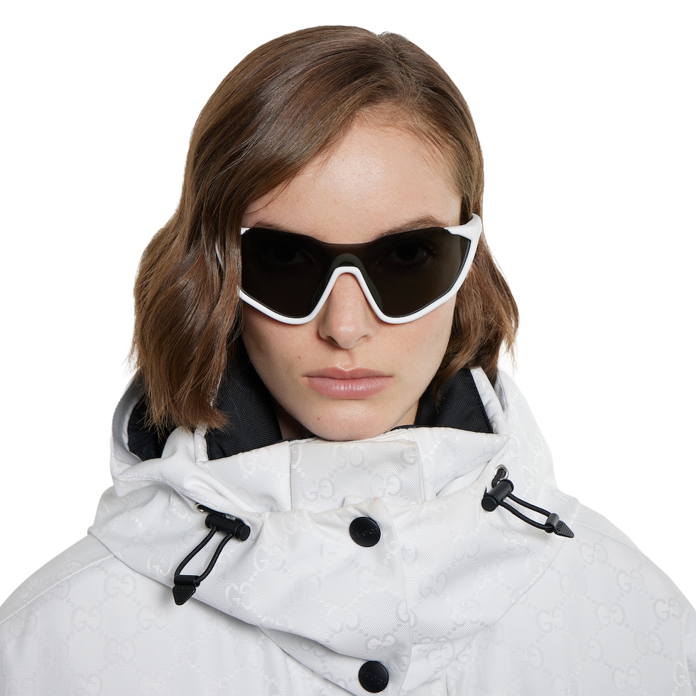 Mask-shaped sunglasses in white | GUCCI® US
