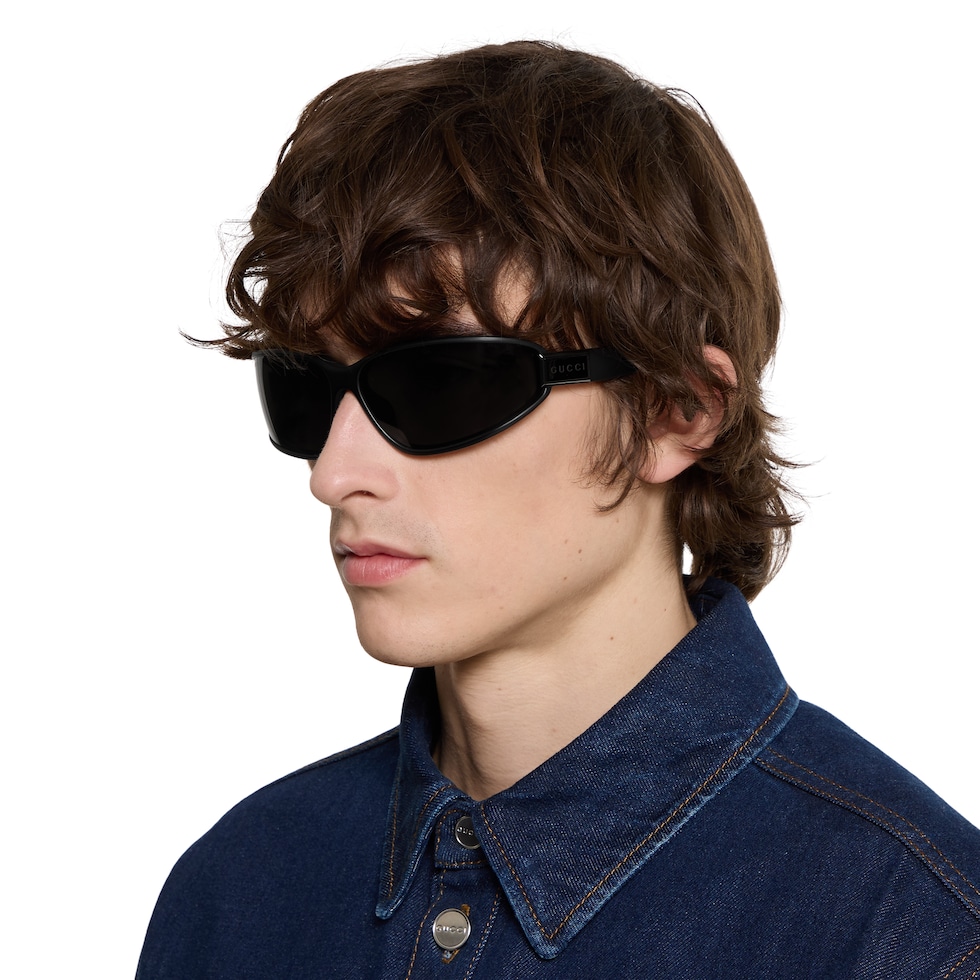Rectangular frame sunglasses in black | GUCCI® NZ