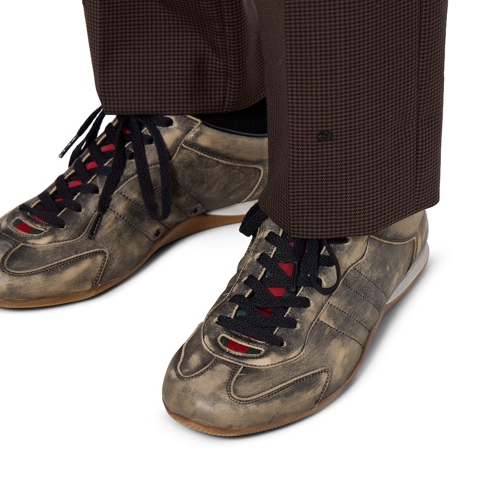 Men's Gucci Shift trainers in black leather | GUCCI® TR