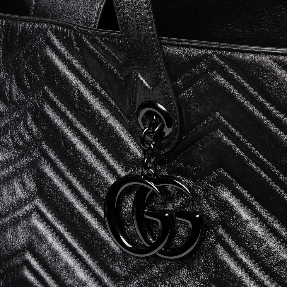 GG Marmont large tote bag in black leather | GUCCI® TH