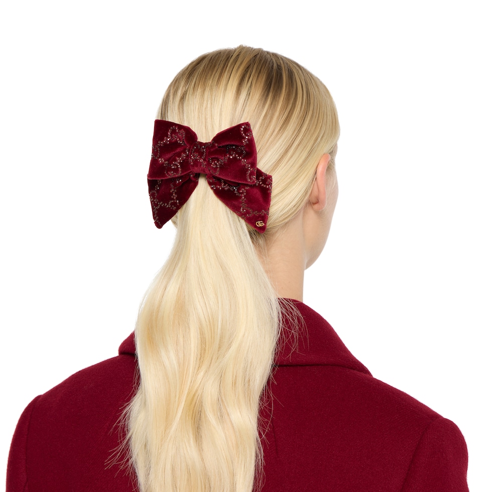 Barrette à cheveux en velours doux avec cristaux en bordeaux | GUCCI® FR