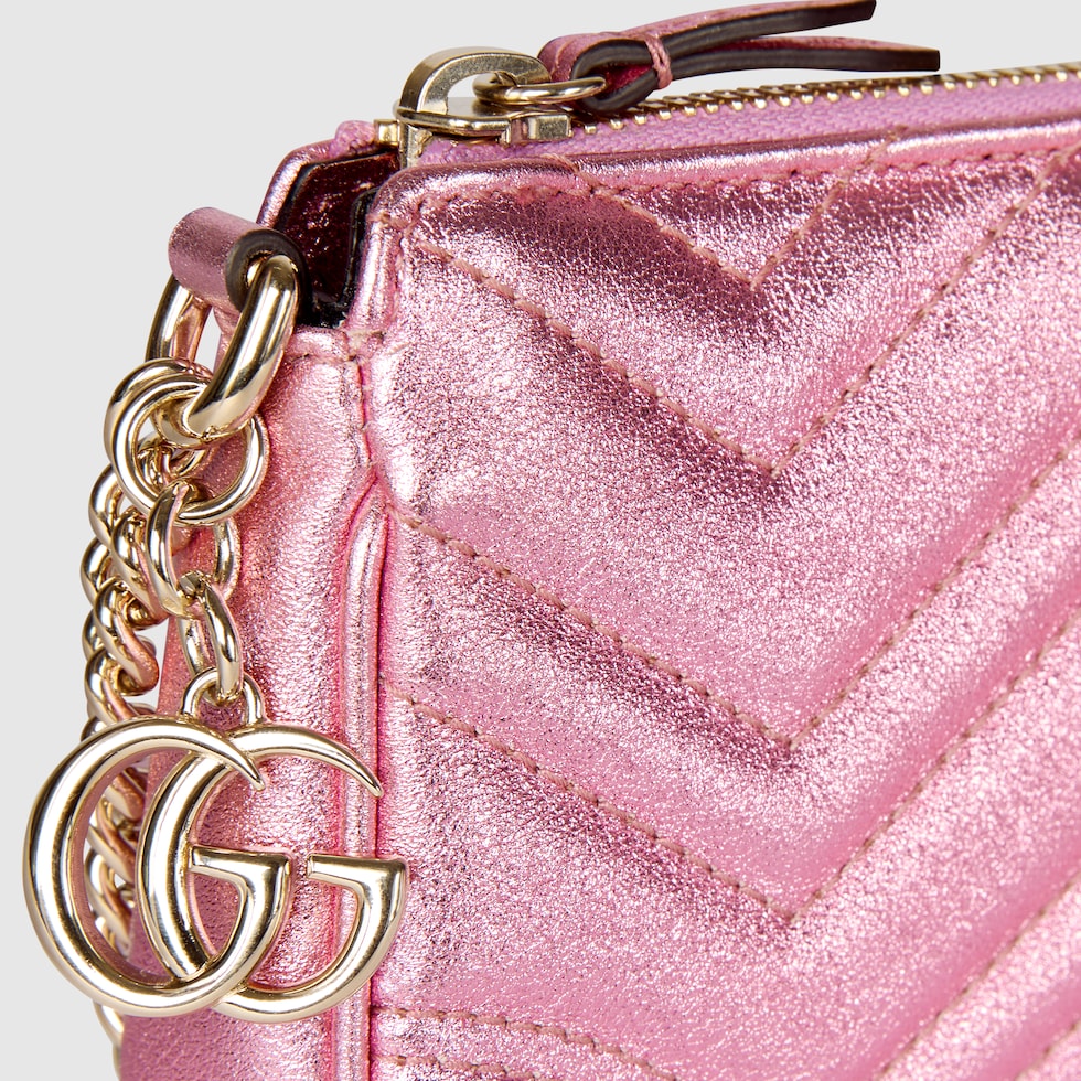GG Marmont small shoulder bag in bright pink lamé leather | GUCCI® SG