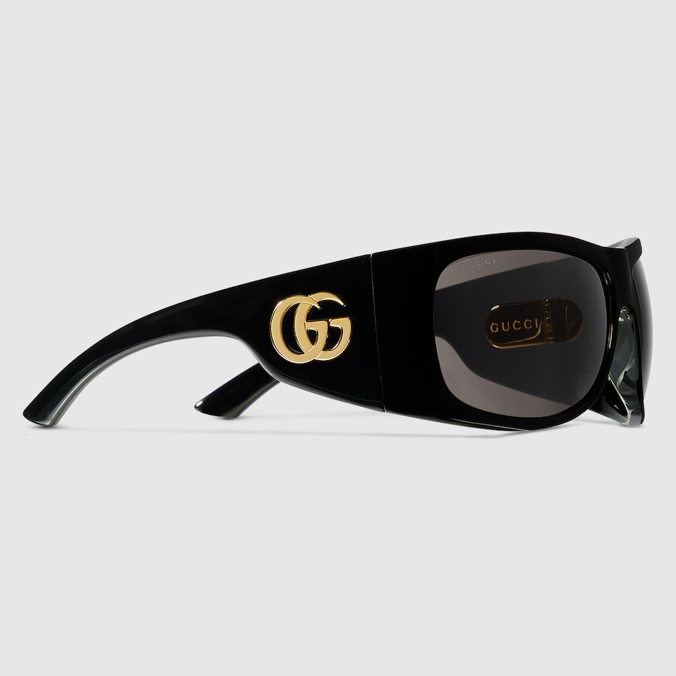 Square frame sunglasses in black | GUCCI® ZA