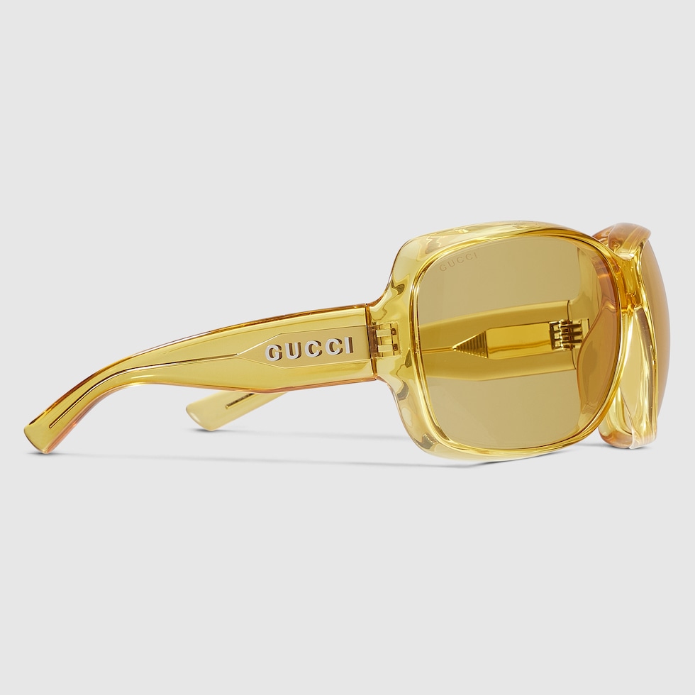 Square frame sunglasses in yellow | GUCCI® NZ