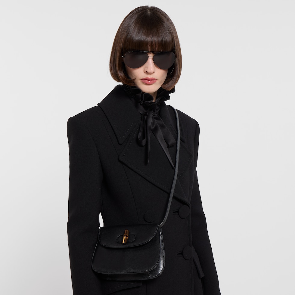 Bamboo mini bag in black leather | GUCCI® RO