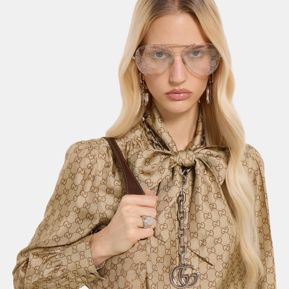 GG motif signet ring in palladium-toned brass | GUCCI® ZA