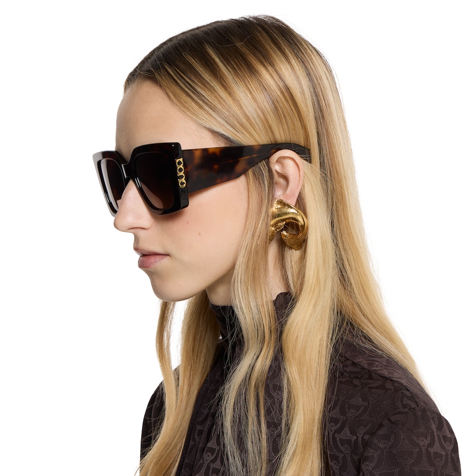 Cat-eye sunglasses in brown tortoiseshell | GUCCI® NO