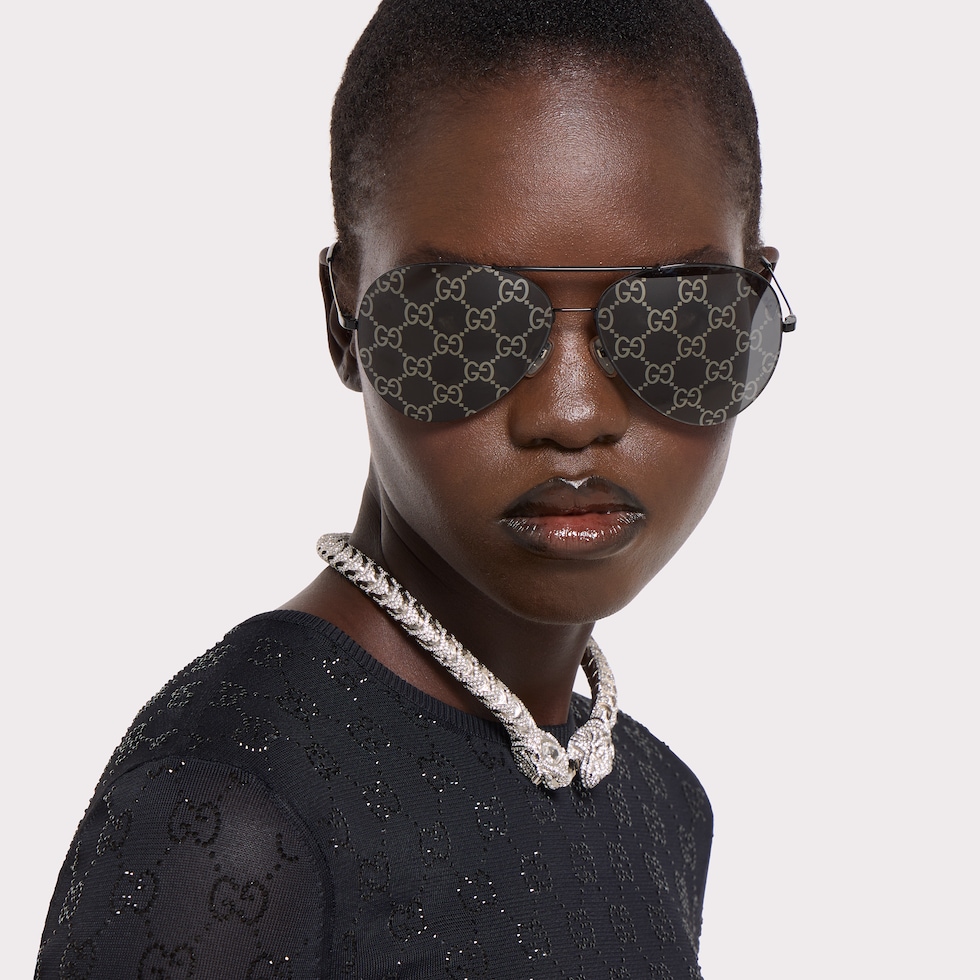 Collar Dionysus en latón en tono paladio | GUCCI® ES