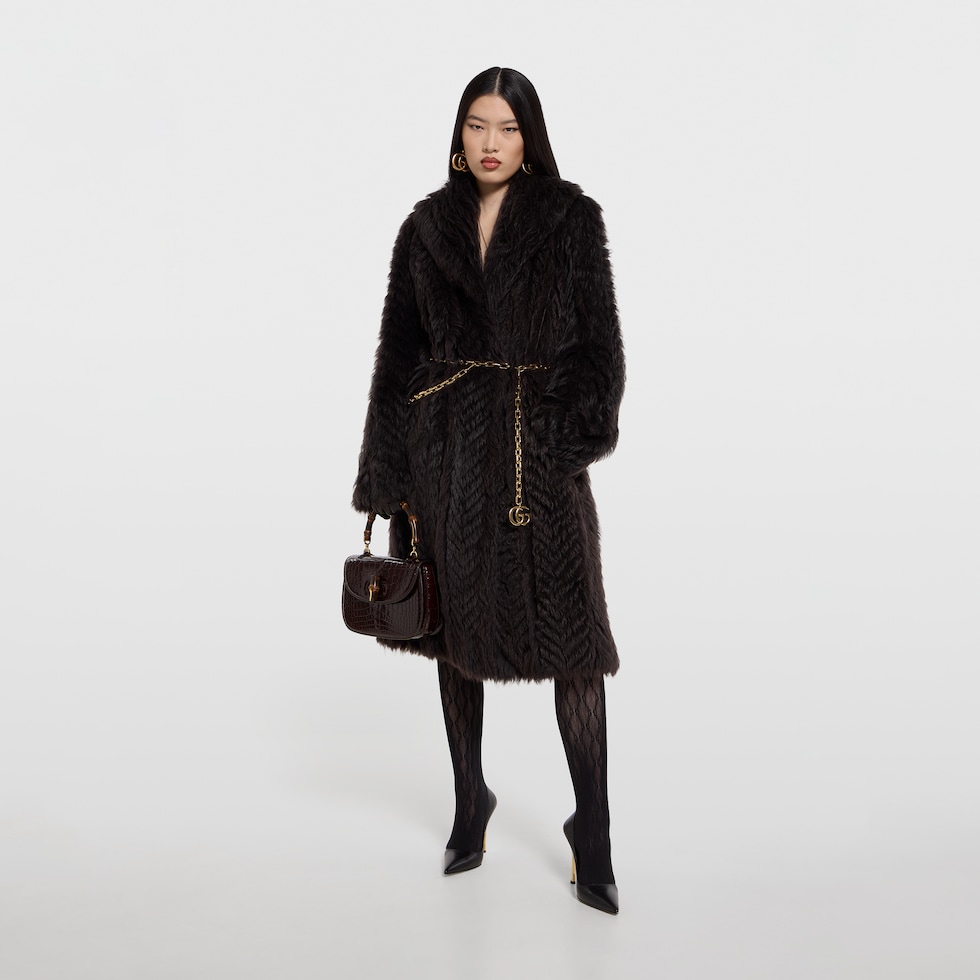 Double chain belt with charm in gold-toned brass | GUCCI® CZ