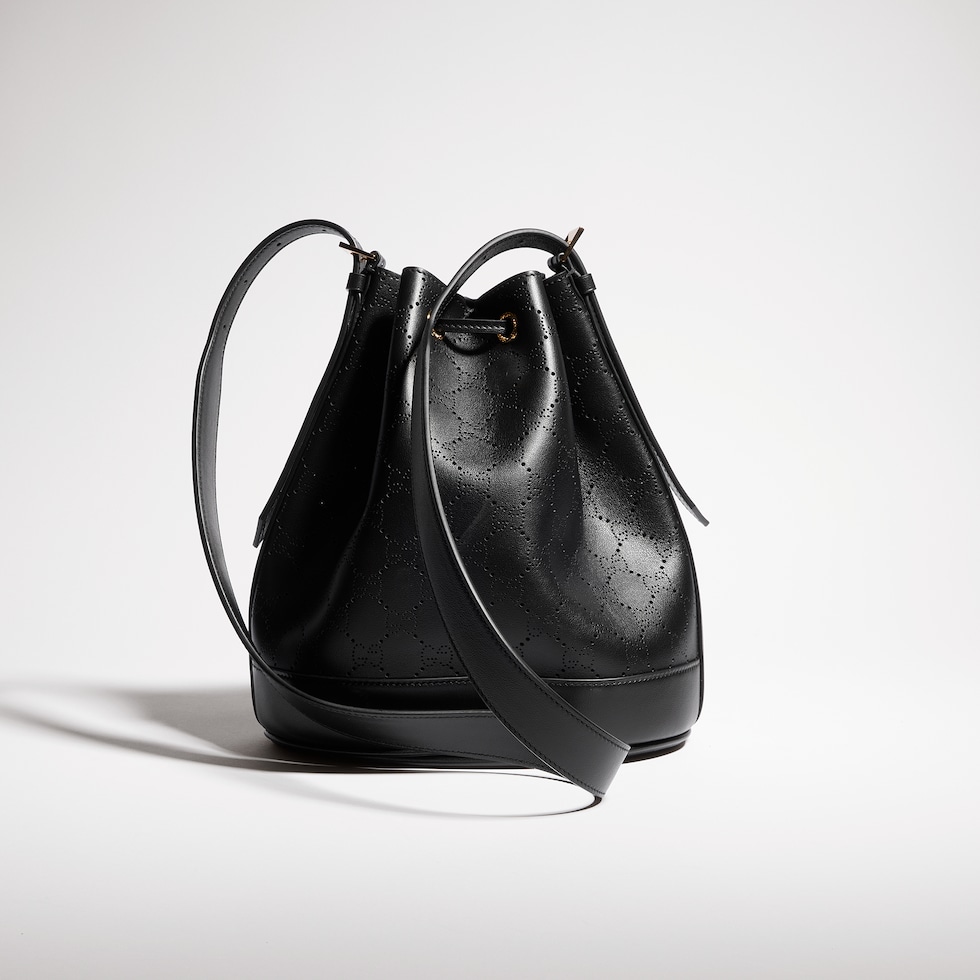 Gucci Venice small bucket bag in black GG leather | GUCCI® TR