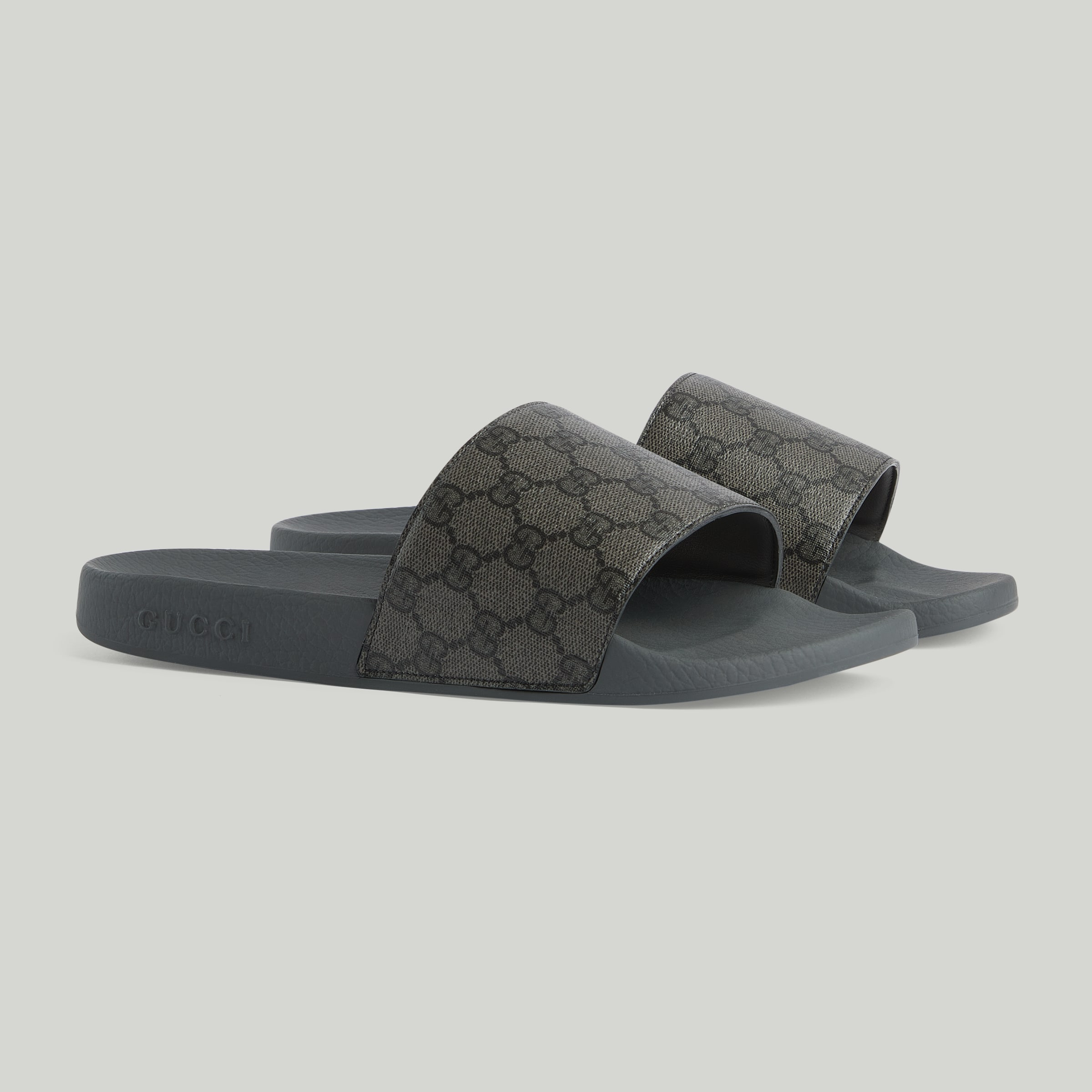 Men's GG slide sandal in grey and black Supreme | GUCCI® US