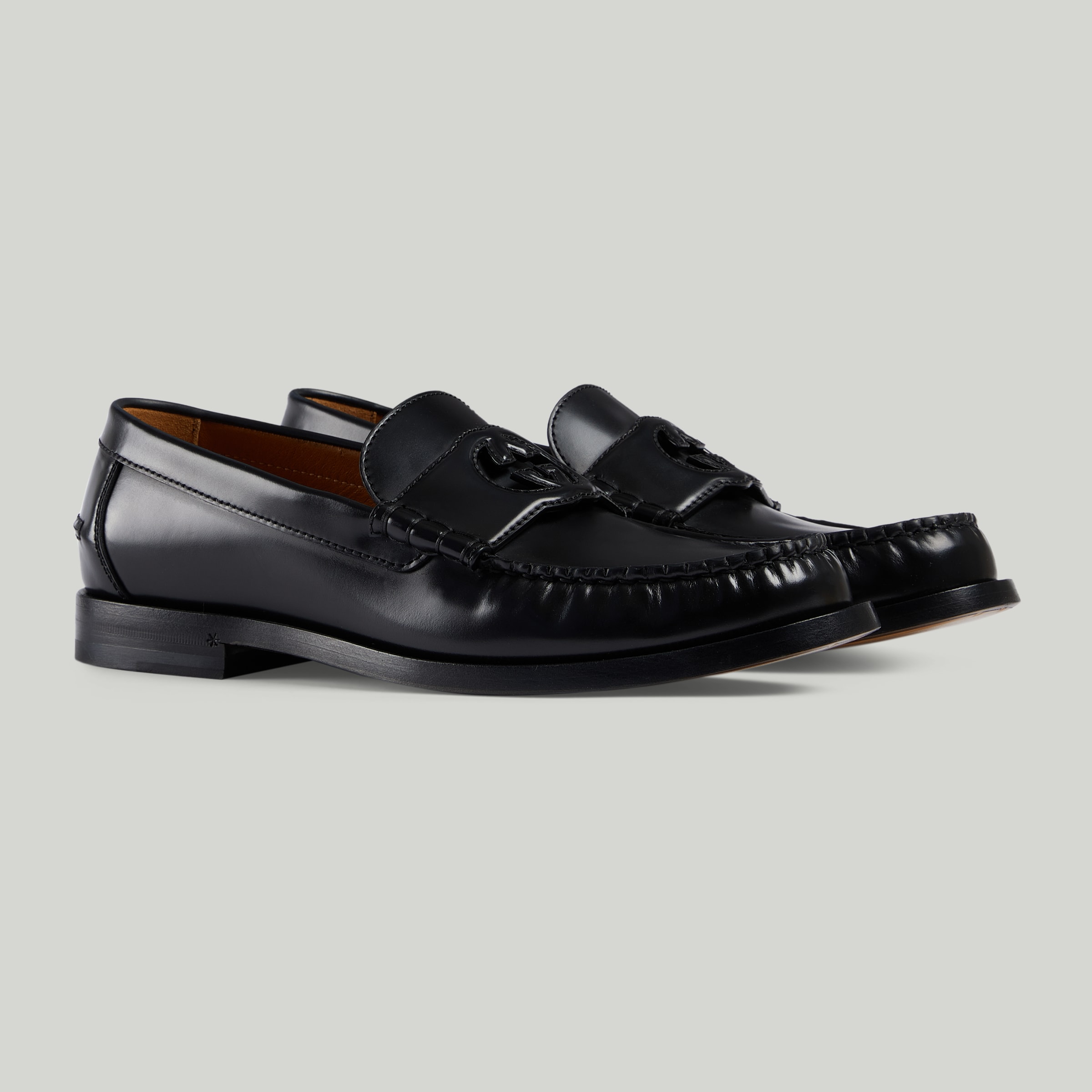 Men's Interlocking G mocassin in black leather | GUCCI® Australia