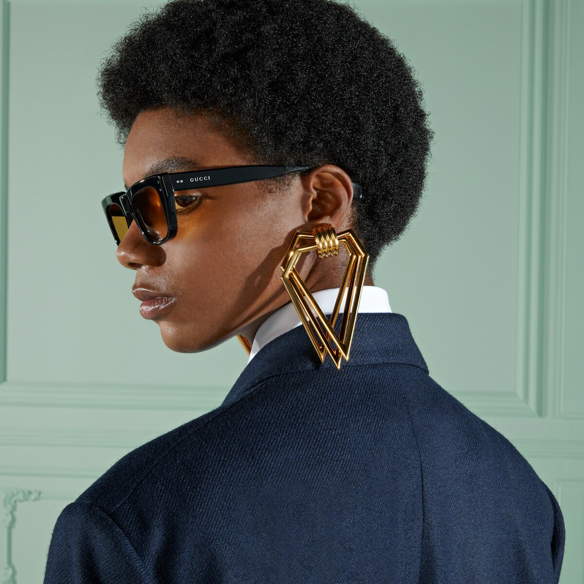 Multi-triangle shape earrings in yellow gold-toned metal | GUCCI® US