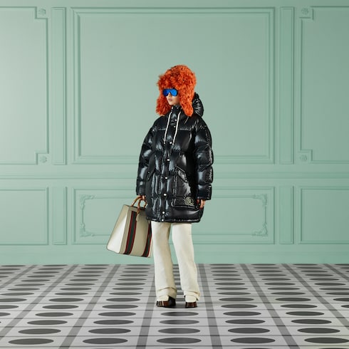 Shiny nylon puffer coat in black | GUCCI® TR