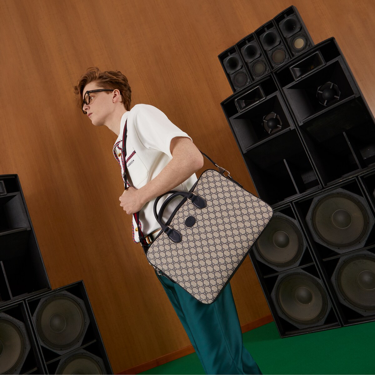 Business case with Interlocking G in beige and blue GG Supreme | GUCCI® MX