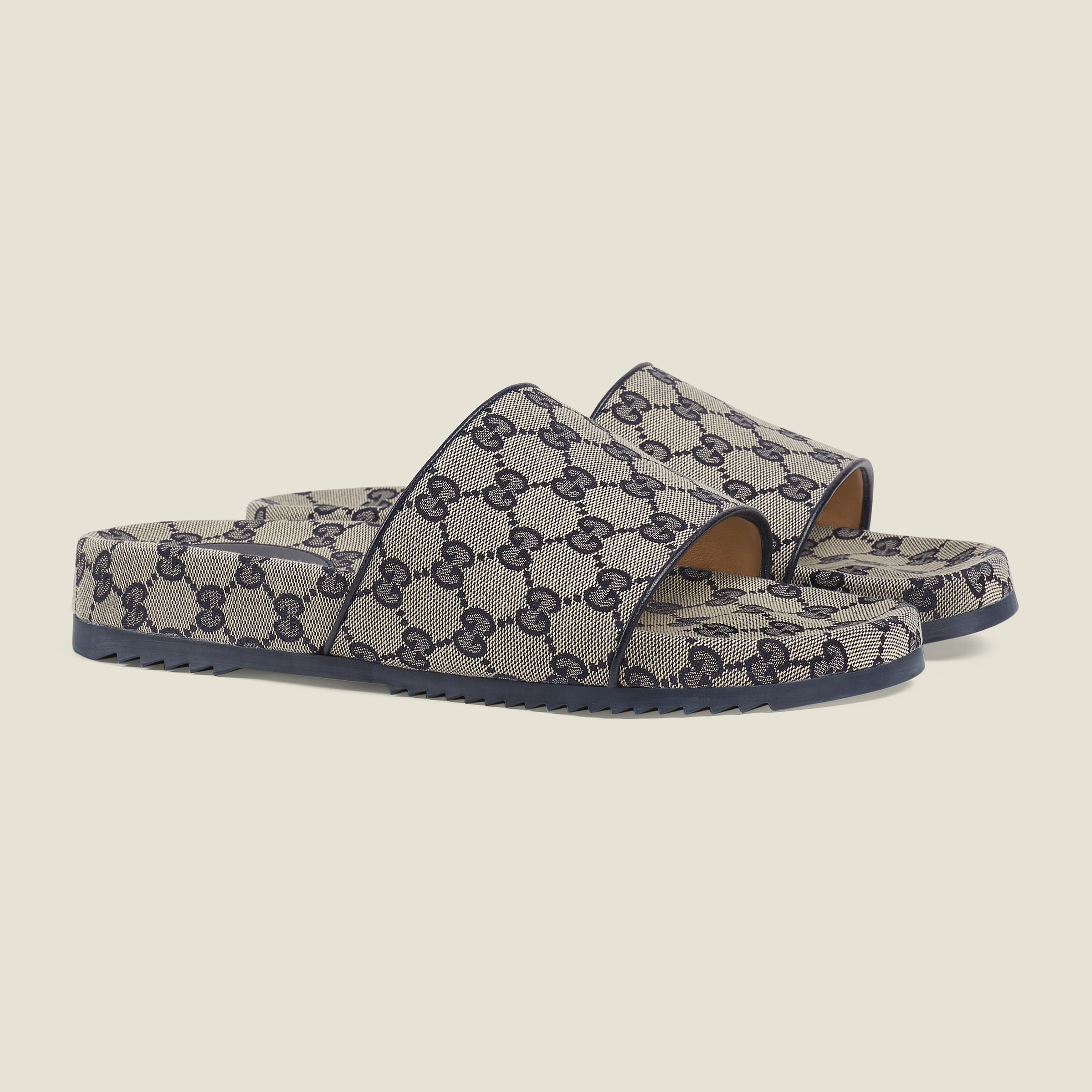 Men's GG slide sandal in beige and blue canvas | GUCCI® US