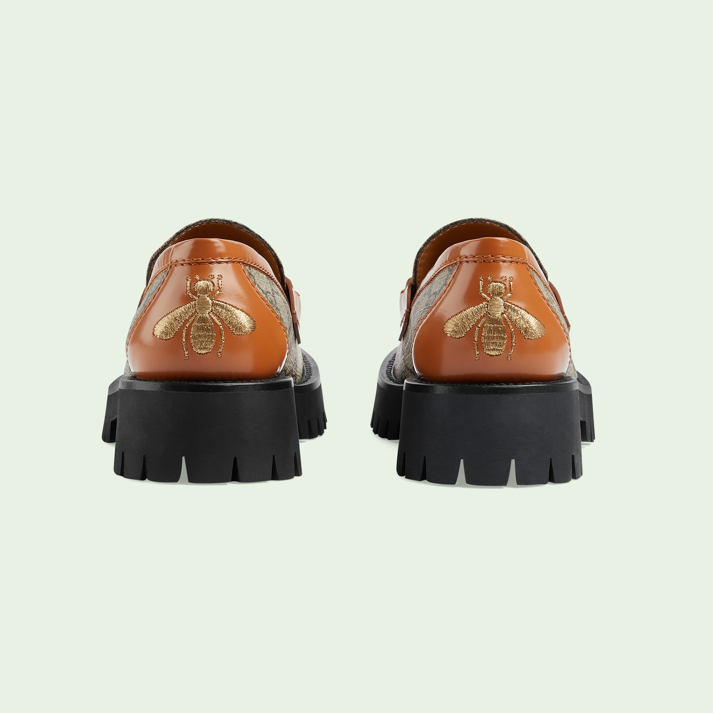 Women's GG lug sole loafer in beige and ebony GG Supreme | GUCCI® LU