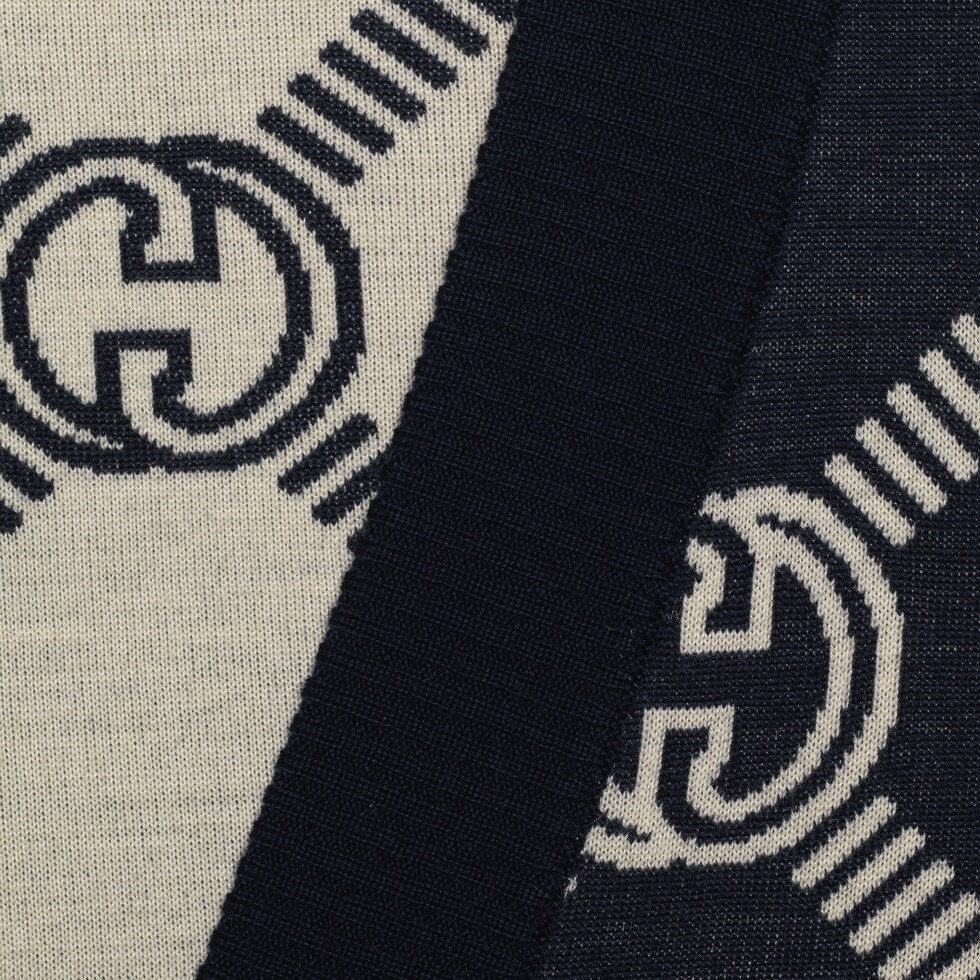 Reversible GG wool jacquard cardigan in blue and ivory | GUCCI® US