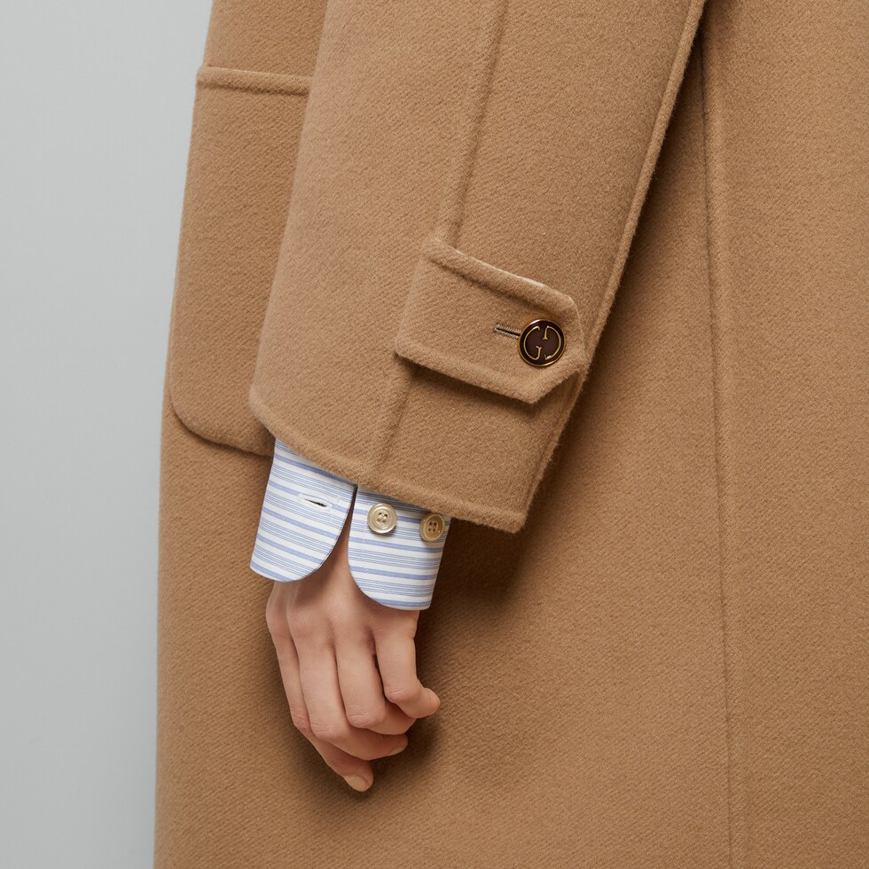 Cappotto in lana GG reversibile in cammello e marrone | GUCCI® Italia