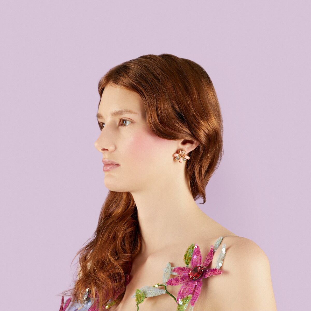 Interlocking G single earring in pink resin | GUCCI® Canada