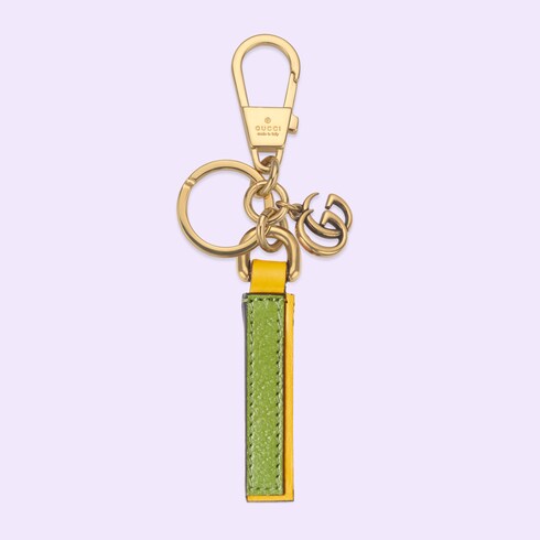 Letter I keychain in green and yellow leather | GUCCI® 香港