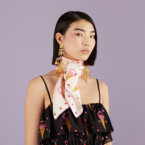 Gucci ice cream print silk carré in ivory and pink silk | GUCCI® TR