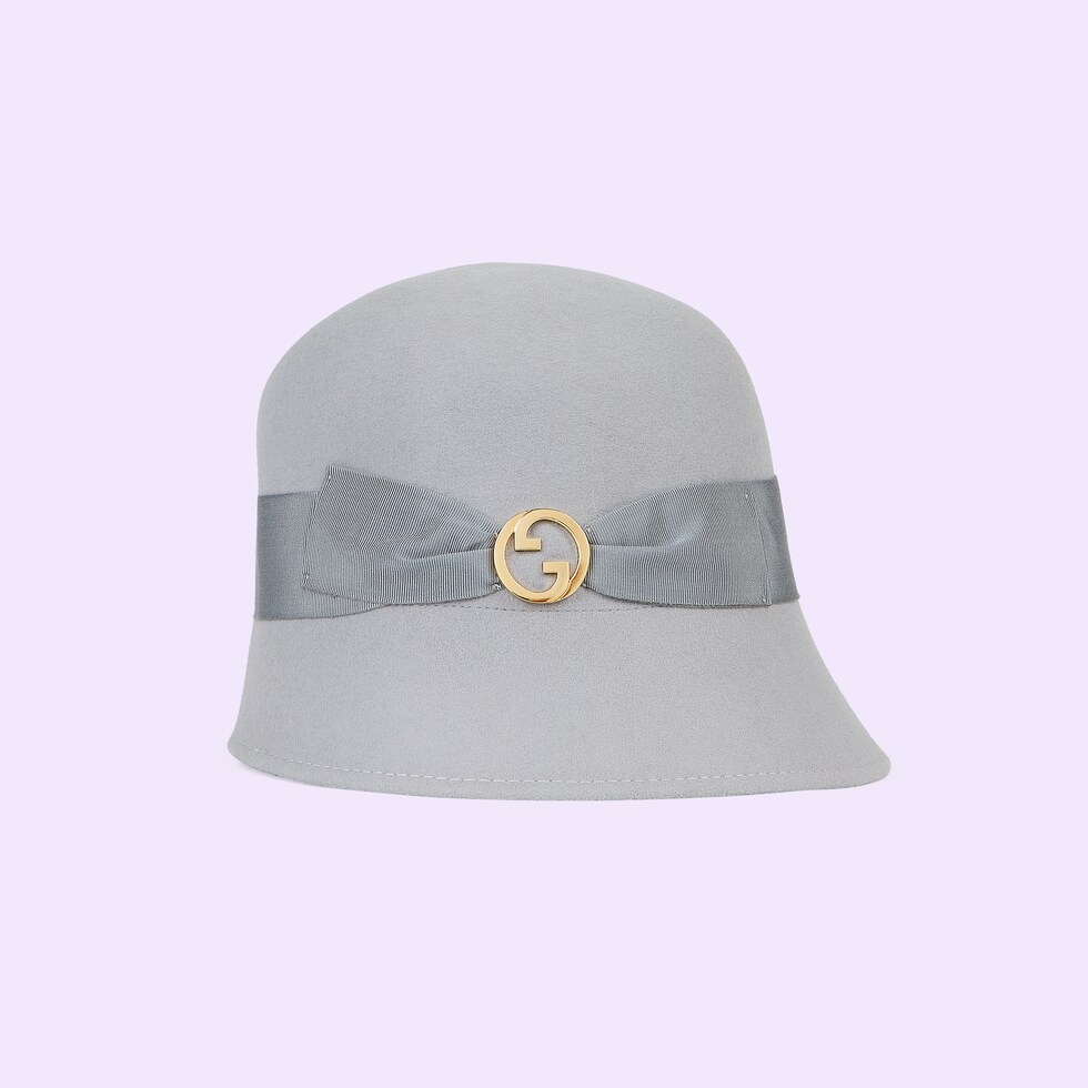 SA ®غوتشي |‎Felt bucket hat with Round Interlocking G in light grey