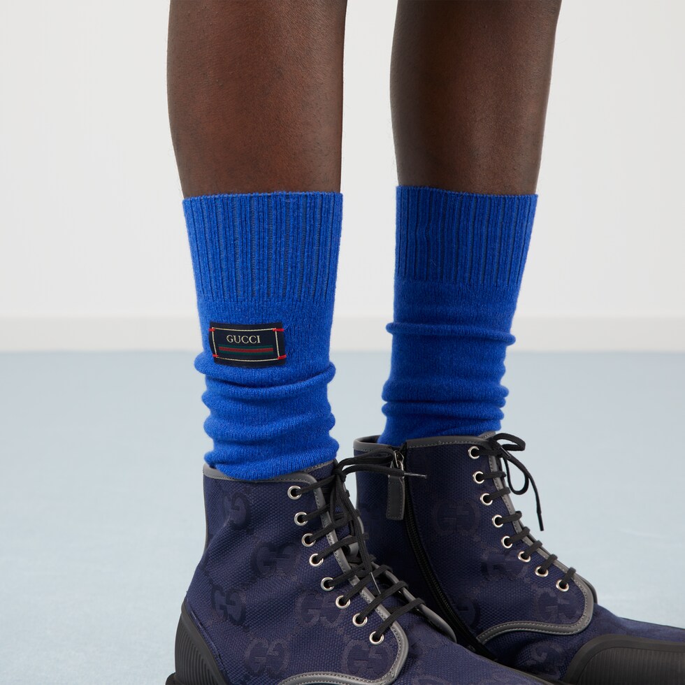 Long knit cashmere socks in blue | GUCCI® UK