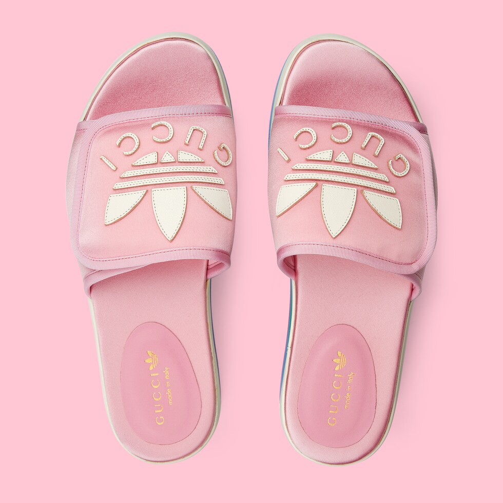 Sandalo donna adidas x Gucci con plateau in seta rosa | GUCCI® Italia