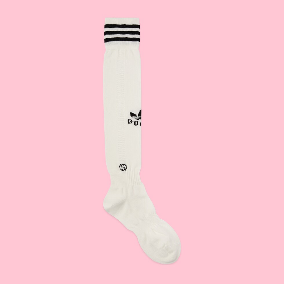KW ®غوتشي |‎adidas x Gucci long cotton socks in white and black